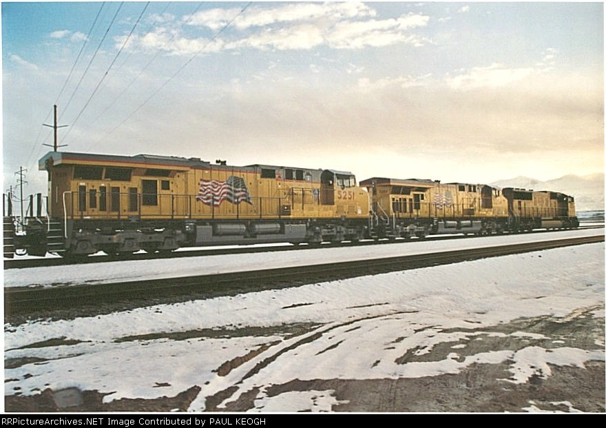 UP 5251 one of the brand new locomotivs